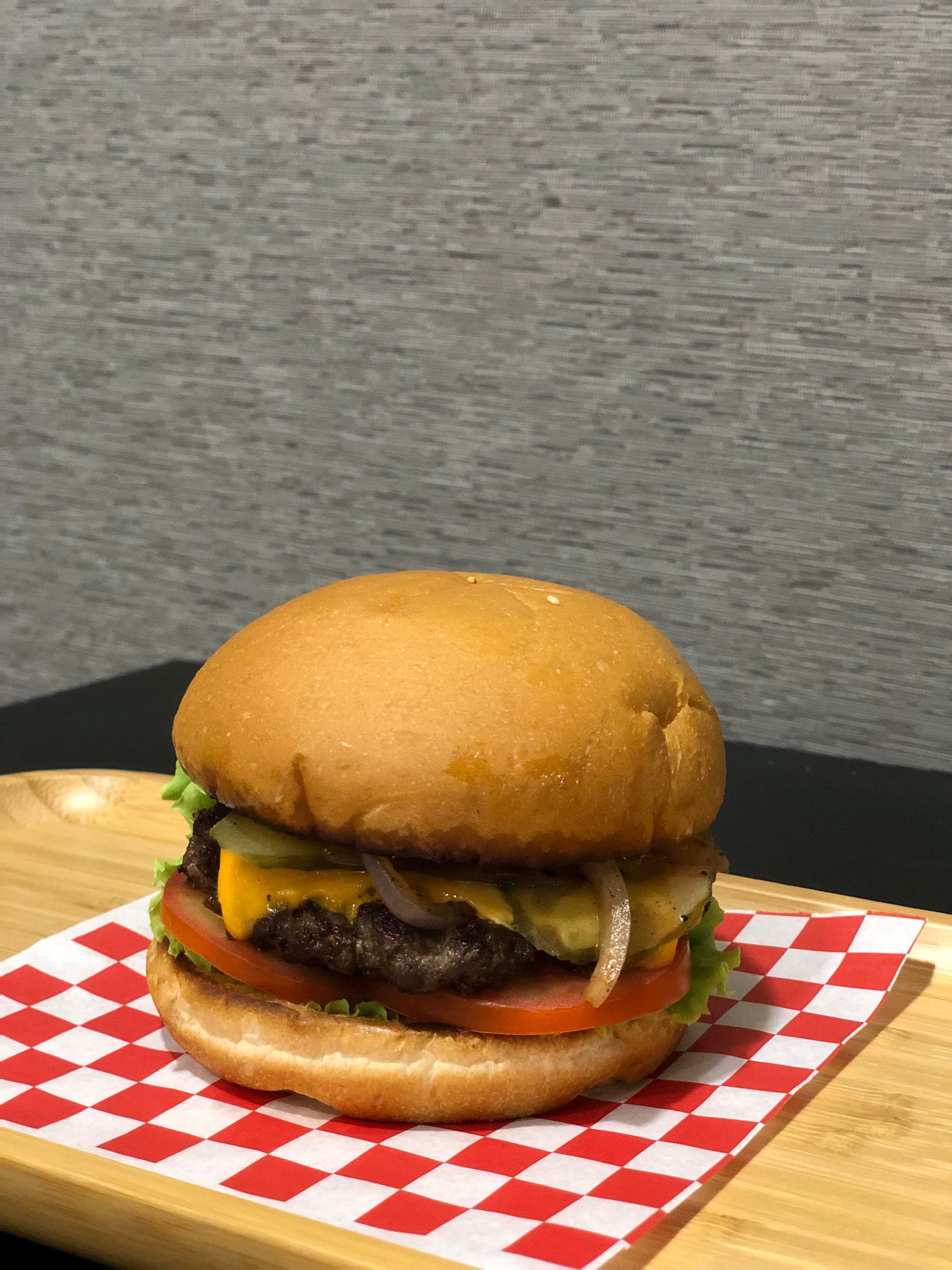 Jammy's Classic Burger - Jam's Diner